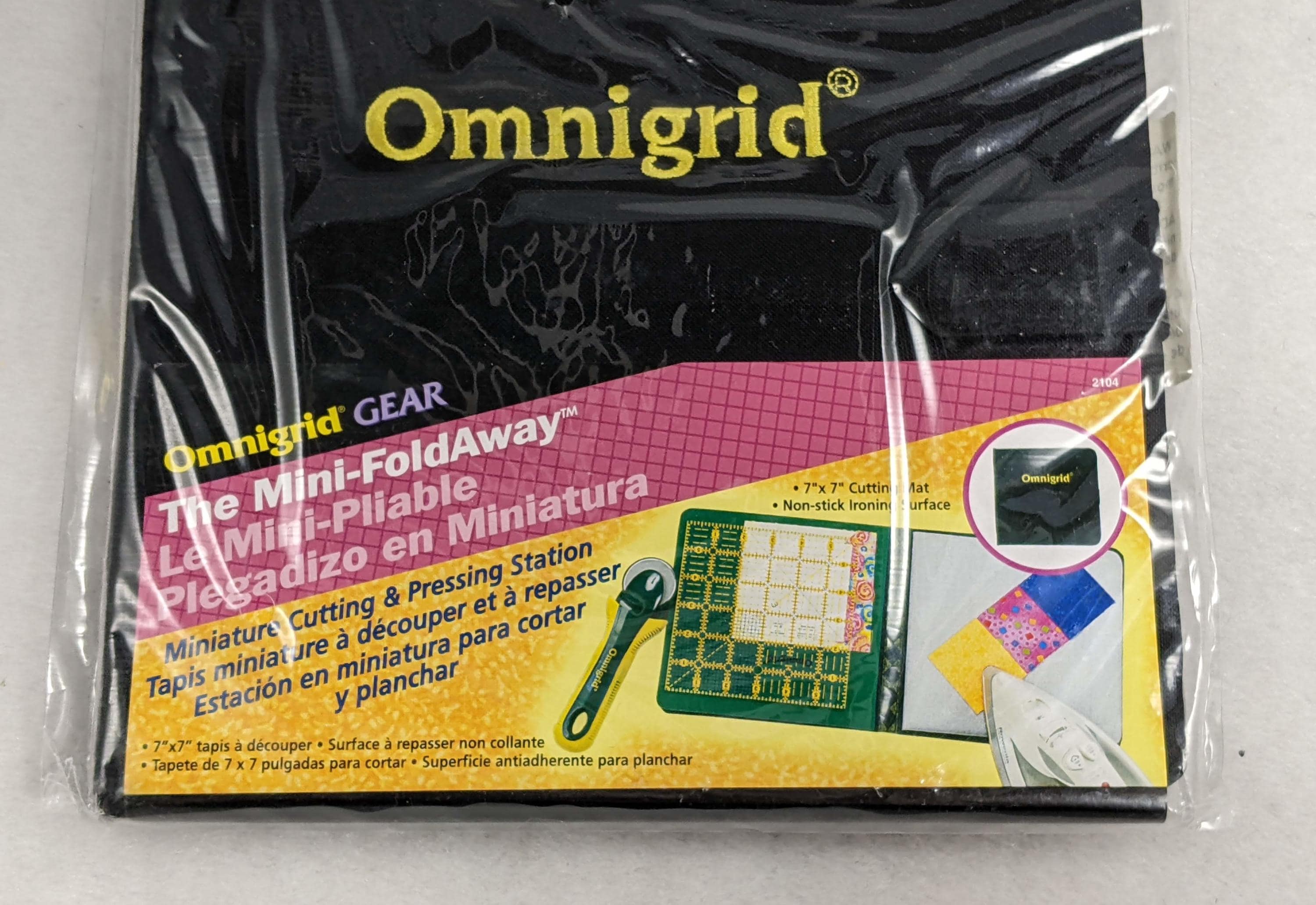 Omnigrid Gear Foldaway Portable Cutting and Pressing Station - Etsy