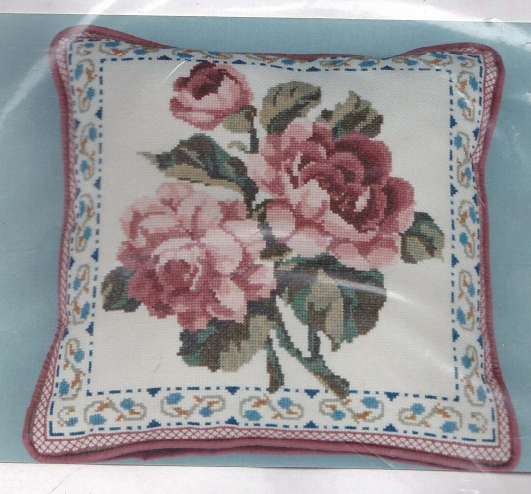 Classic Rose Cross Stitch Kit - Etsy