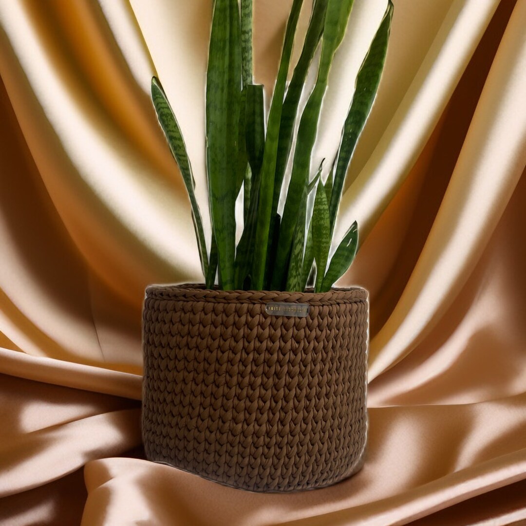 Handmade Brown Knit Cylinder Pot: Indoor Flower Decor With Wooden Base ...