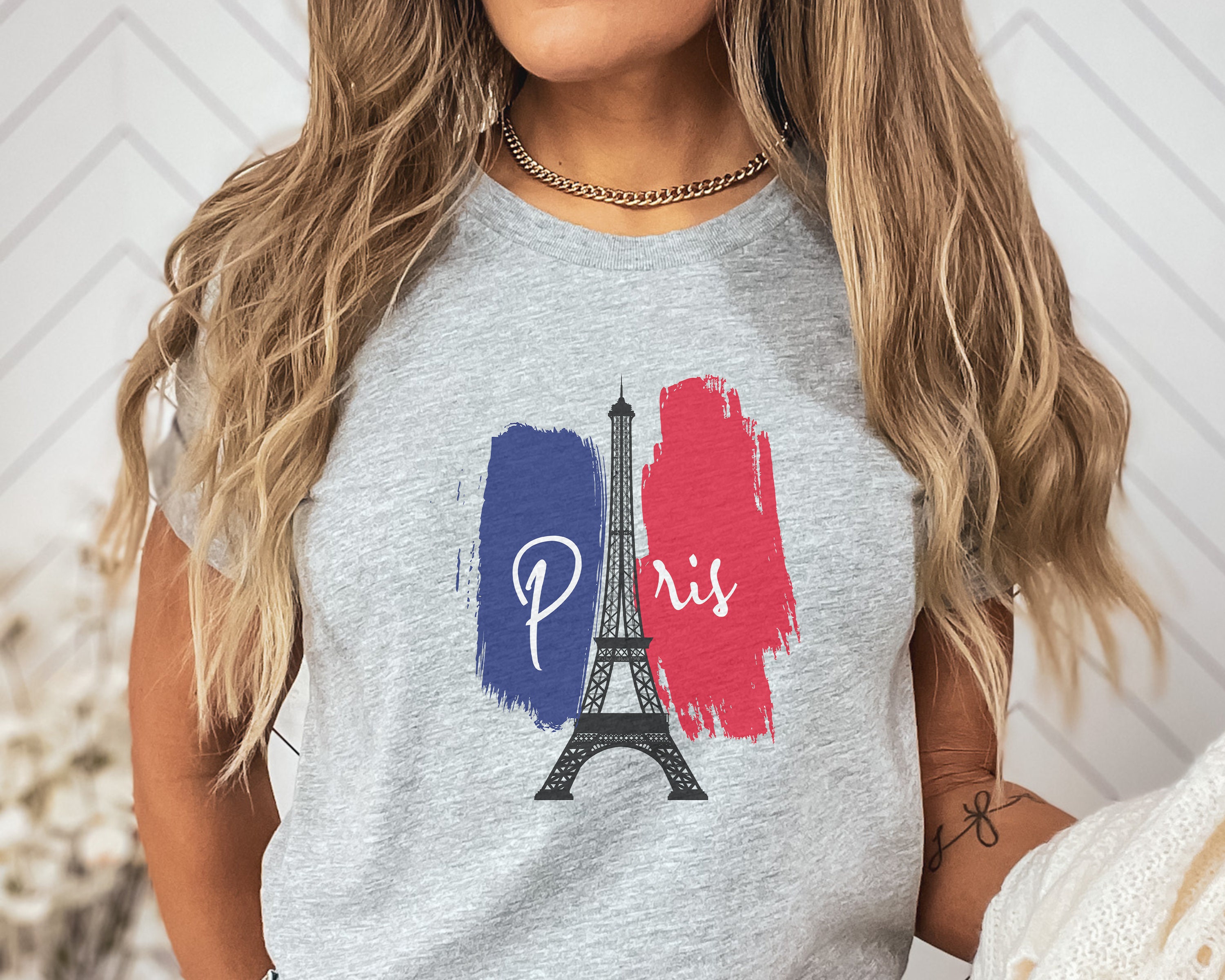 Eiffel Tower Shirt, Paris France Tshirt, Travel to France T-shirt, Gift ...