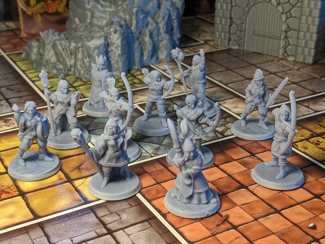 Elves / 28mm D&D and Warhammer Miniatures / Role-playing Miniatures - Etsy