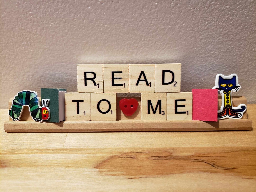 Read to Me Scrabble Name Plate for Desk, Shelf, Classroom, Windowsill ...