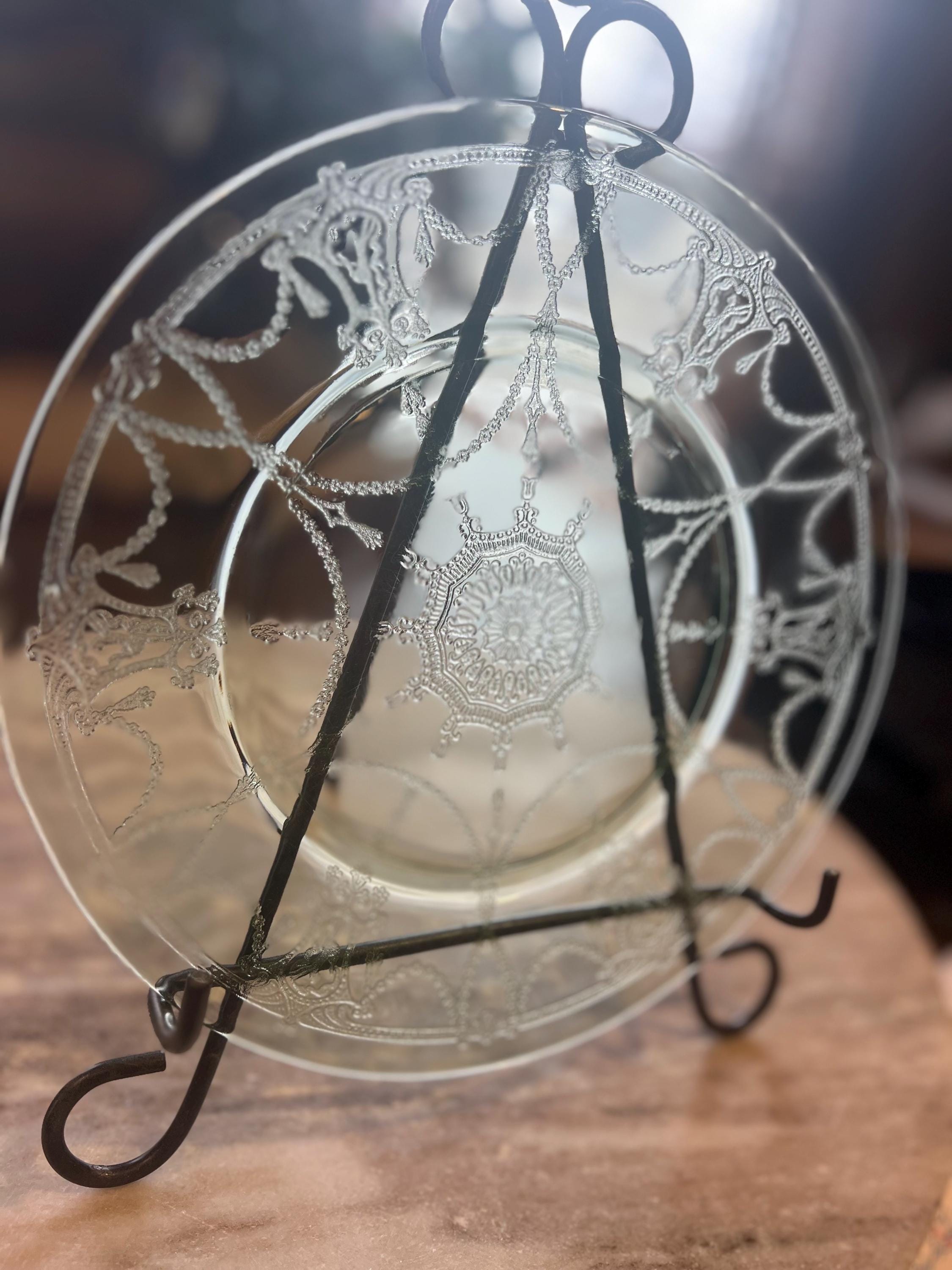1930s Hocking Uranium Glass Cameo Pattern Plate - Etsy