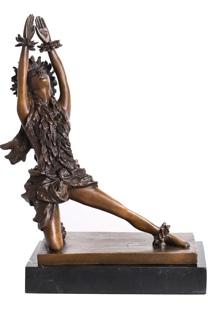Kim Taylor Reece Bronze Statue Kila Kila strength, KTR Artwork, Bronze ...