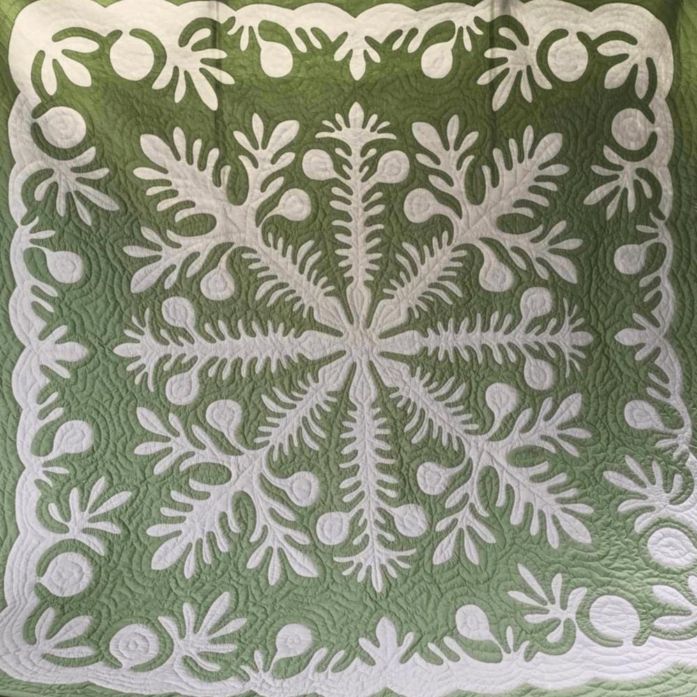 Reversible Ulu Quilt Bedspread: Hand-quilted Hawaiian Pattern - Etsy