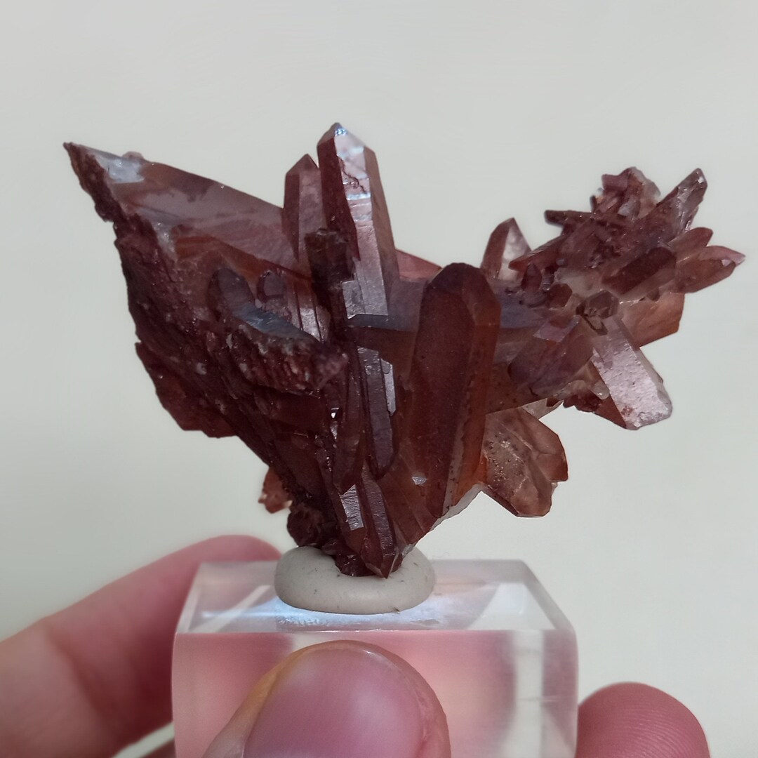 Red Quartz Moroccan Specimen Red Quartz Crystal Shiny - Etsy