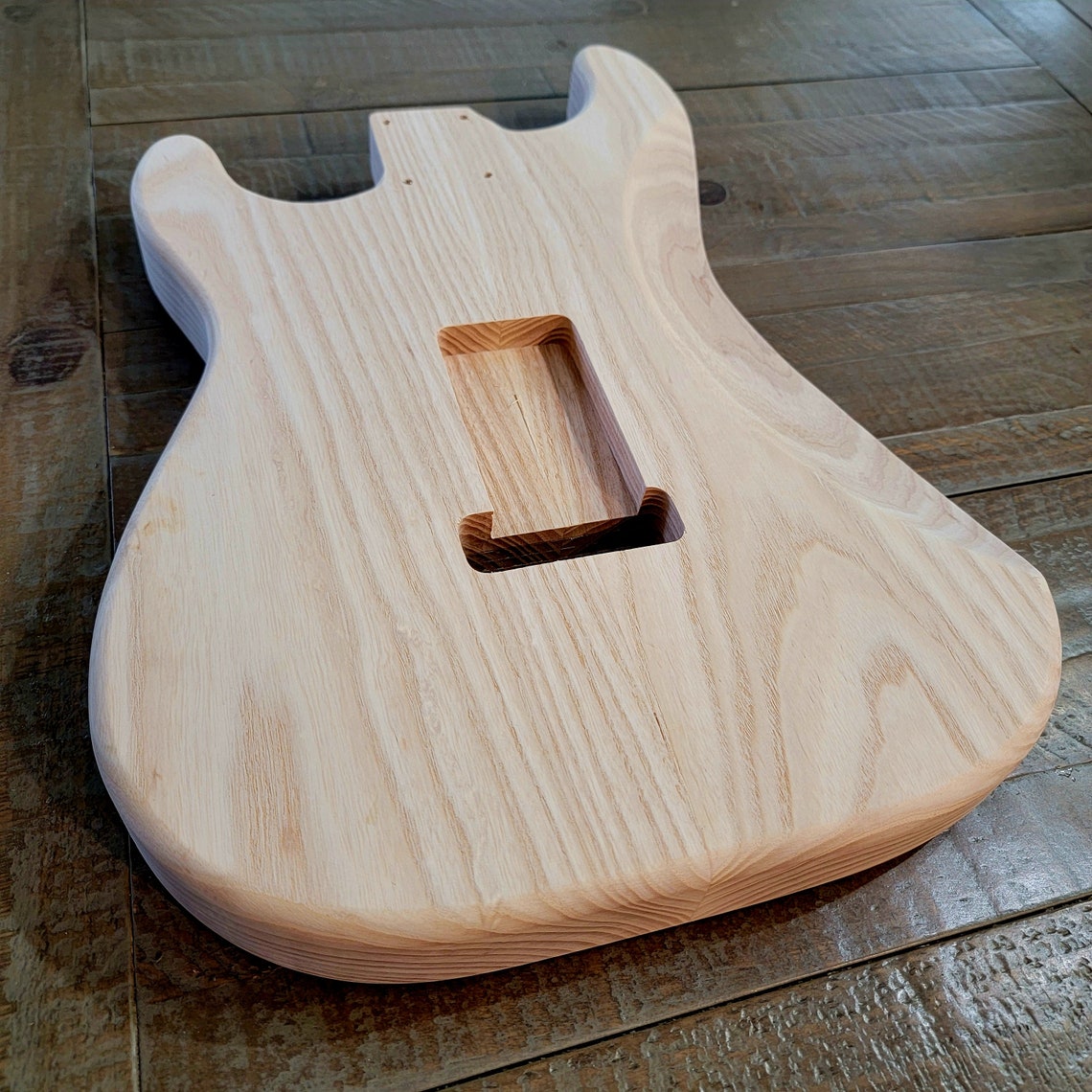 Stratocaster-style Guitar Body, Ash, Bathtub Route - Etsy