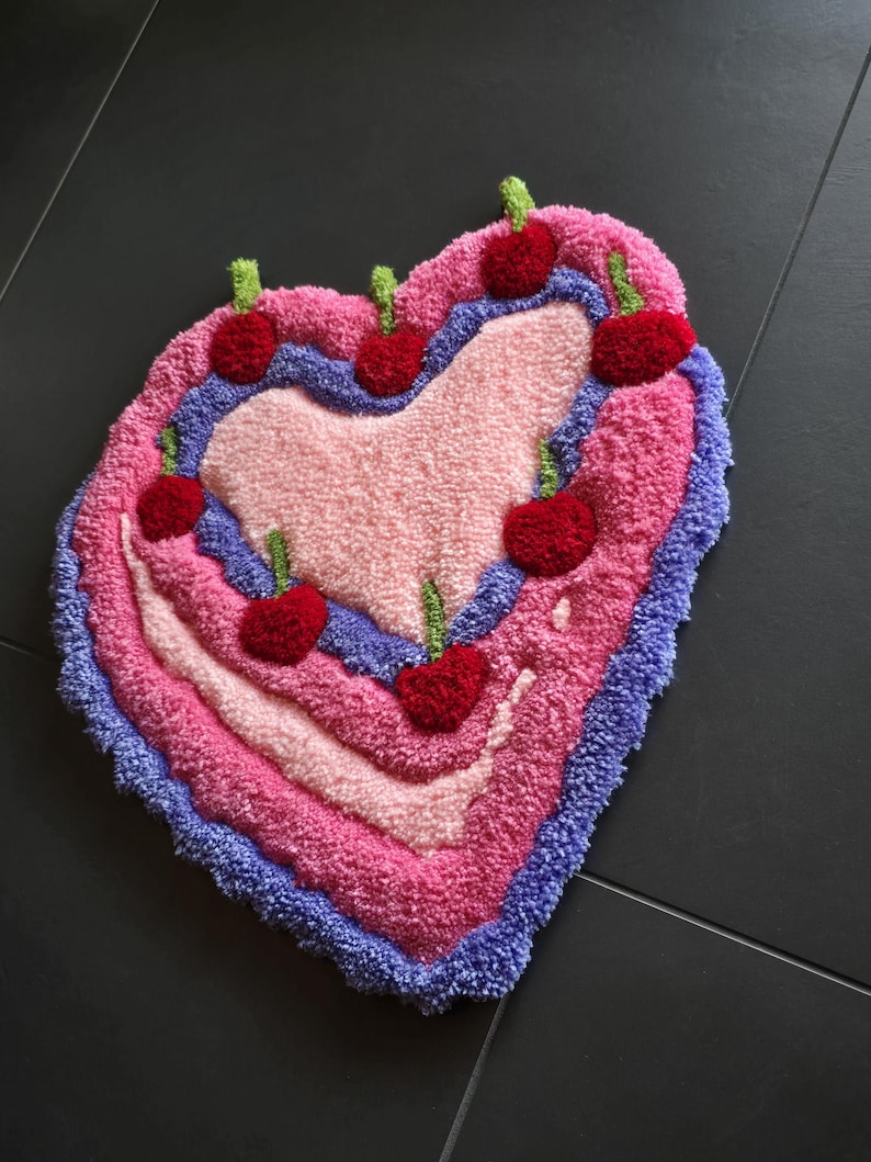 Handmade Heart Cake Tufted Rug, Cute Trendy Vintage Home Decor ...
