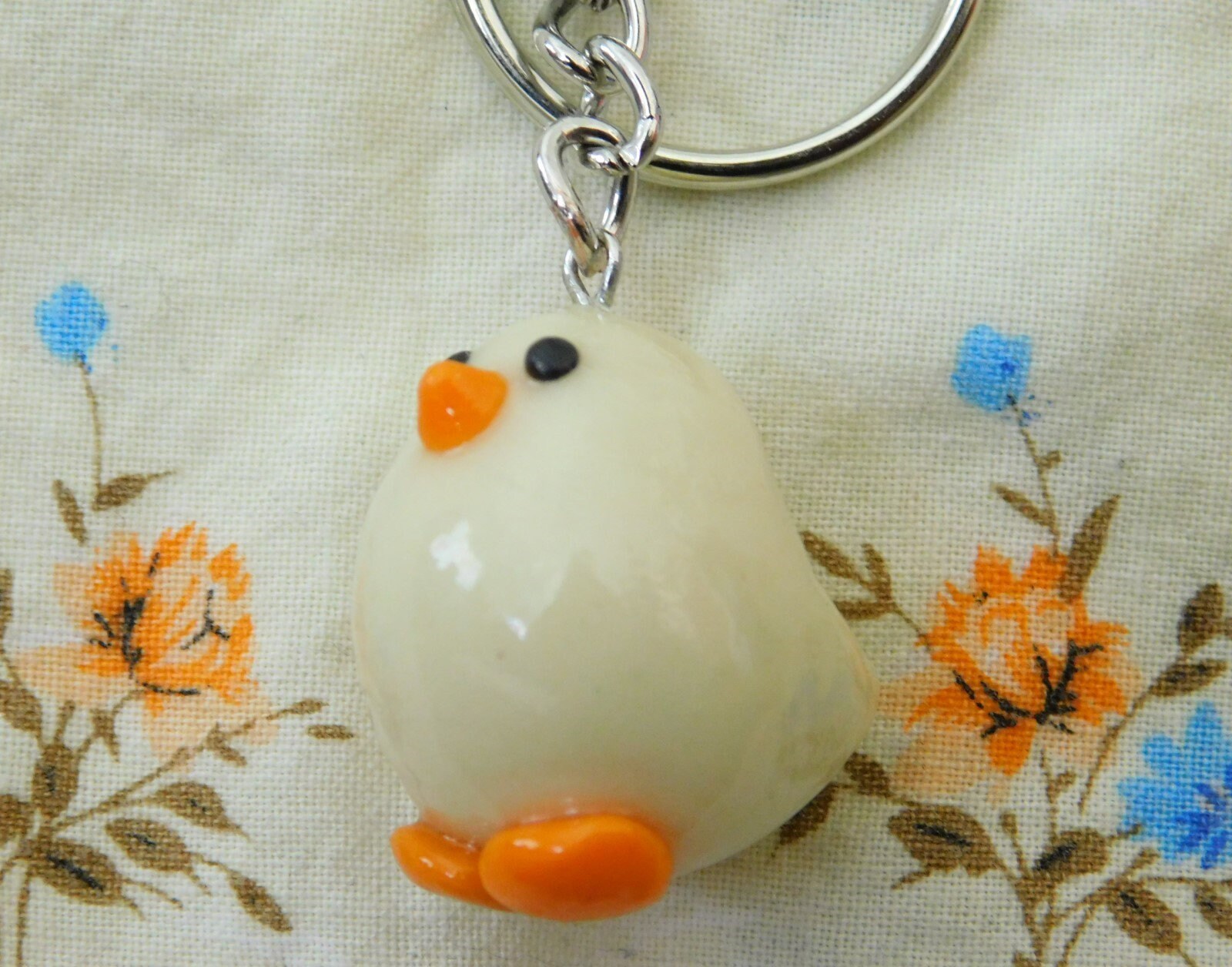 Super Cute Glow-in-the-dark Chick Keychain 2 Pack - Etsy