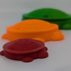 Little Tykes Turtle Sand Box With Lid: Spider Water-dish, Reptile ...