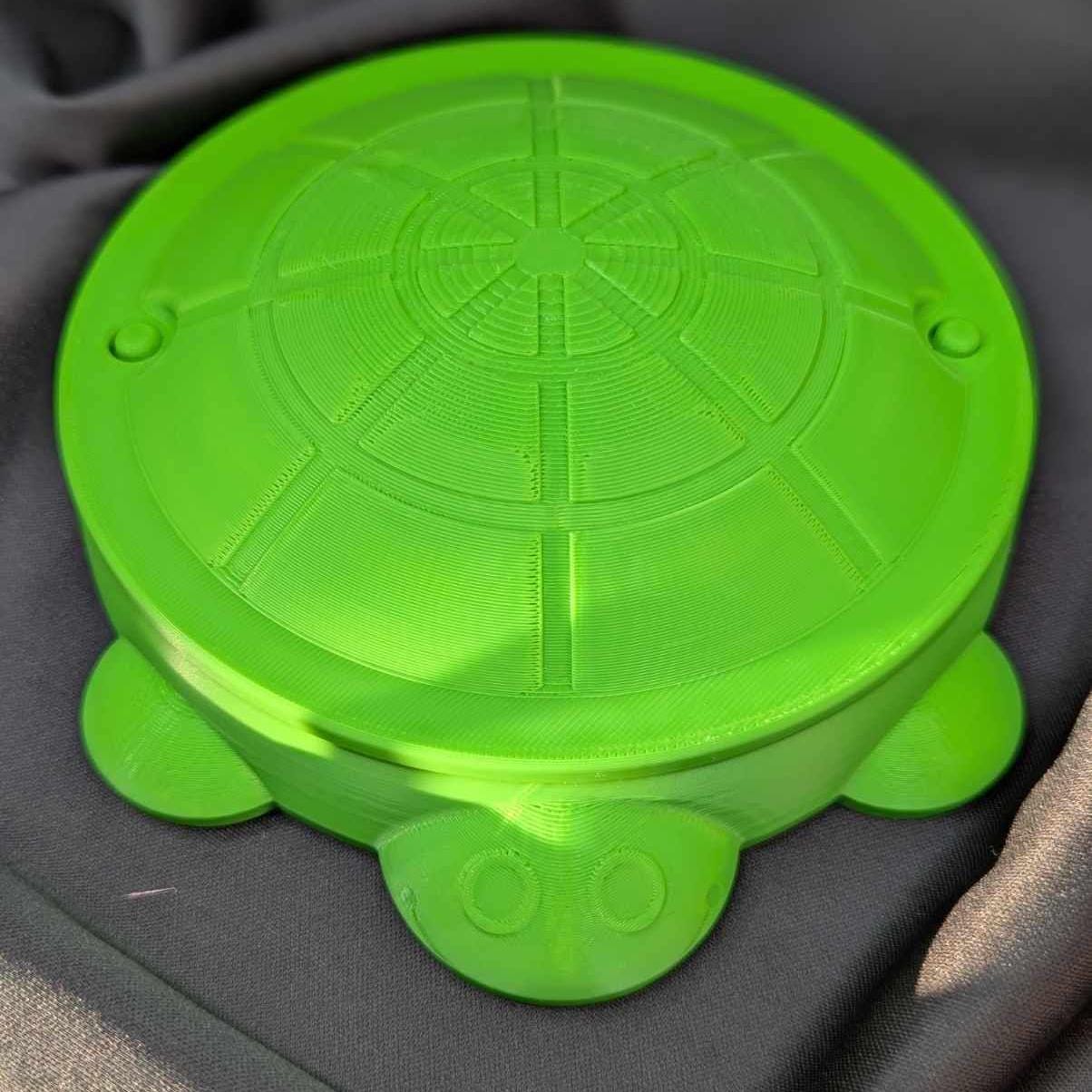 Little Tykes Turtle Sand Box With Lid: Spider Water-dish, Reptile ...