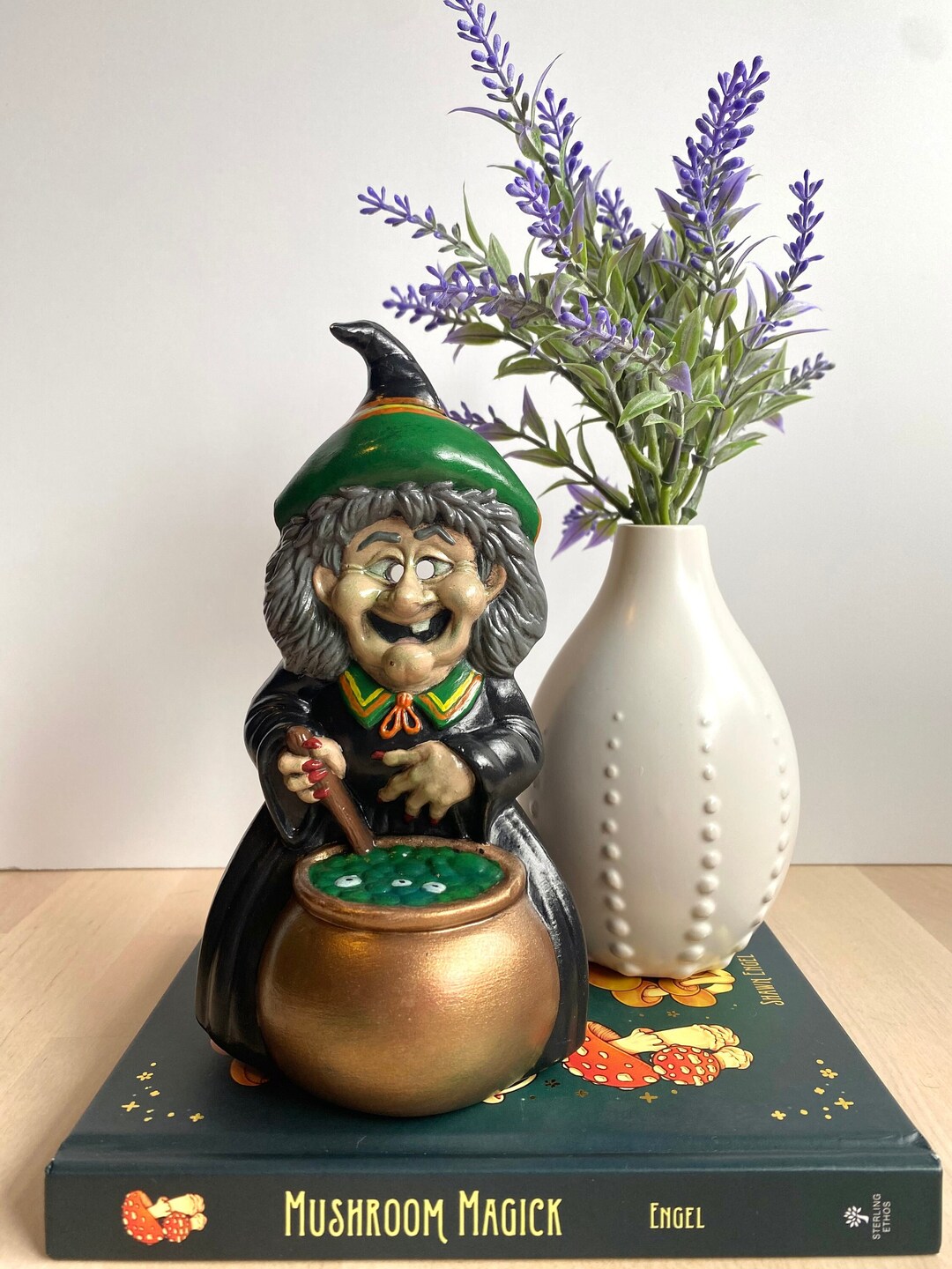 Creepy Retro Ceramic Hand-painted Halloween Witch W/ Bubbling Cauldron ...