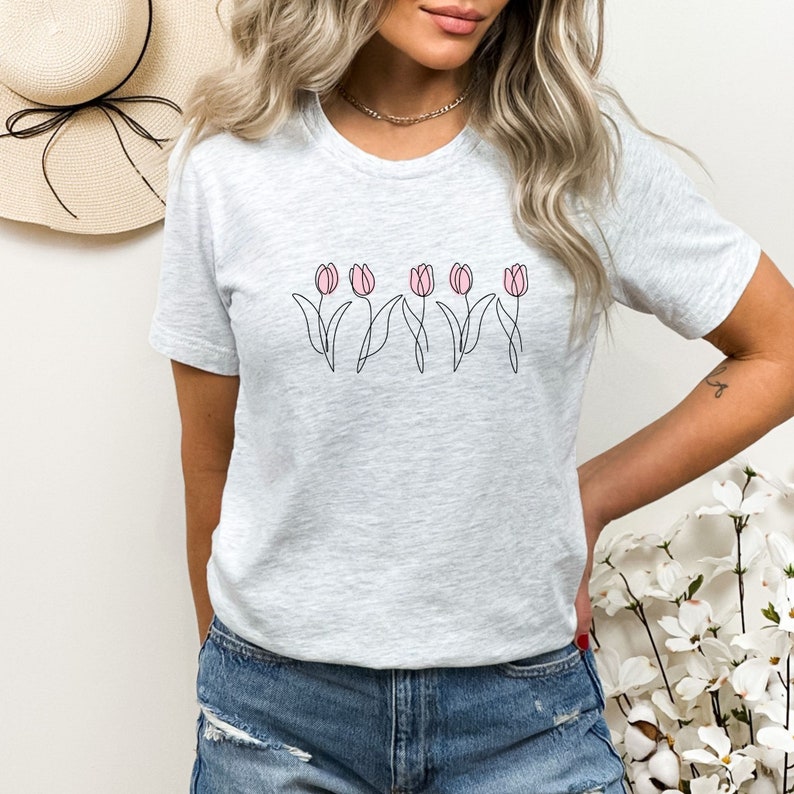 Tulip Shirt, Botanical Flower Floral Gardening Tee, Tulip Gardens ...