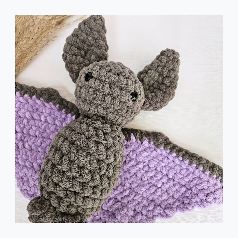 Spooky Bat Crochet Pattern: Amigurumi Halloween Bat (digital PDF) - Etsy