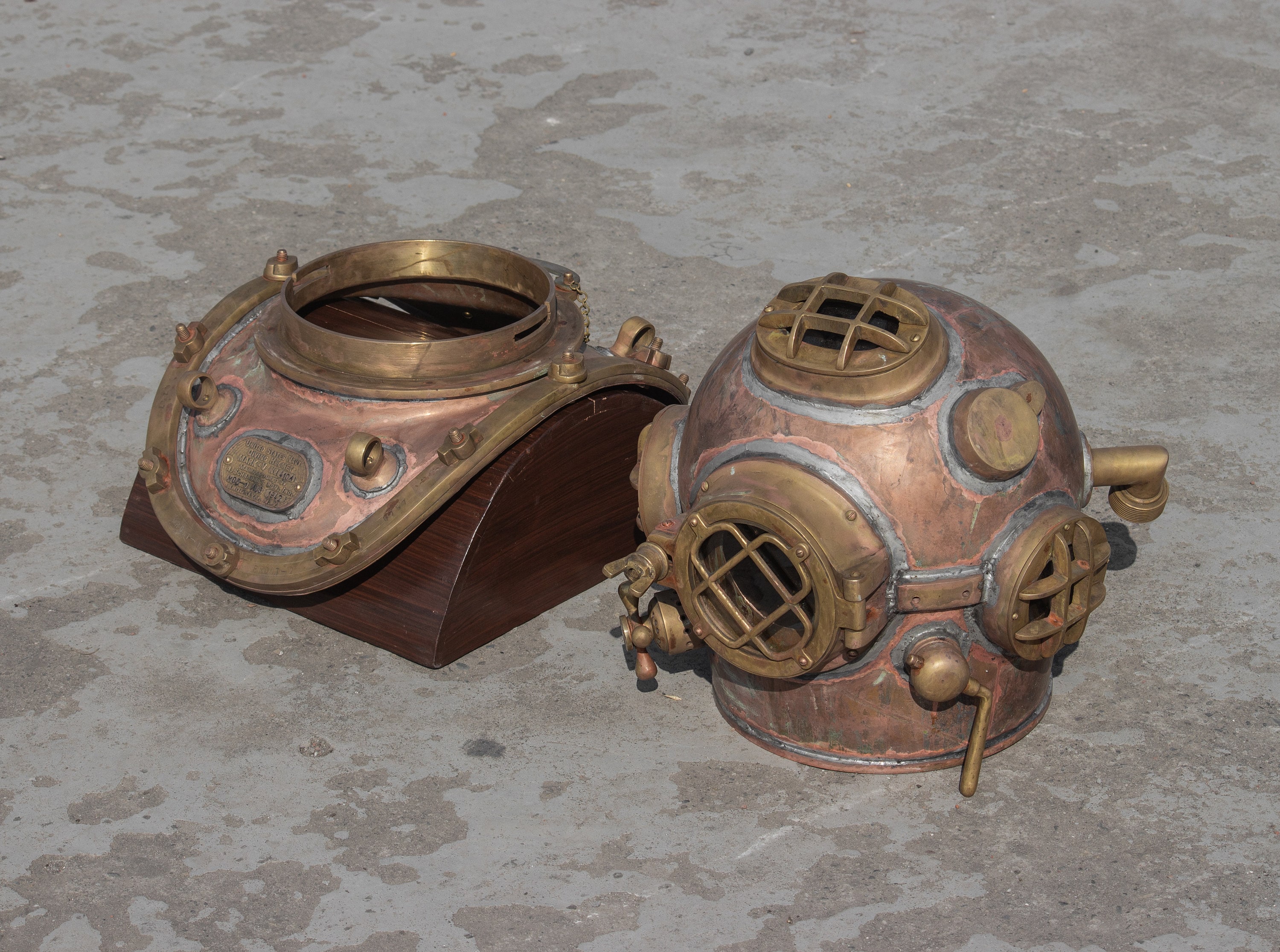 Handmade Scuba Diving Helmet for Collectible Item US Navy 1944 Miller ...
