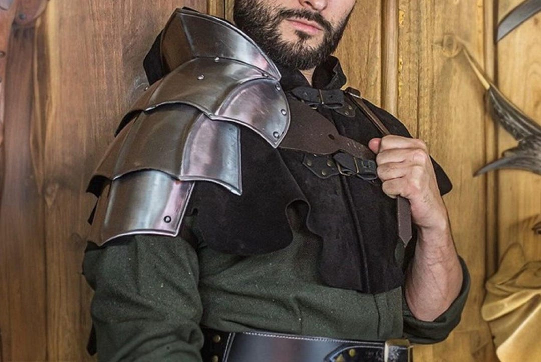 Handmade Steel Mordred Single Pauldron - Medieval Cosplay Armor - Etsy