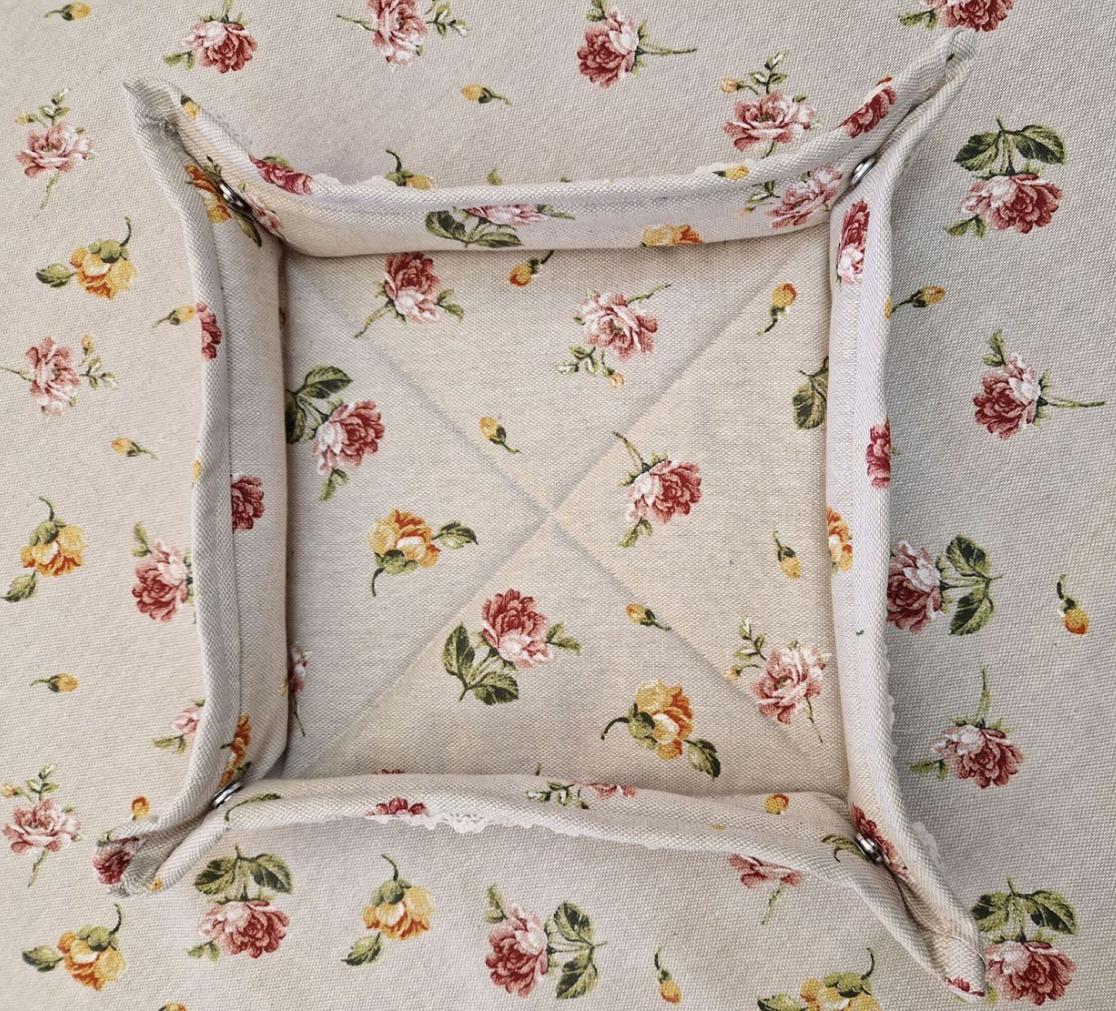 Small Cloth Bread Basket Decorated in Lace, Multipurpose Basket For ...