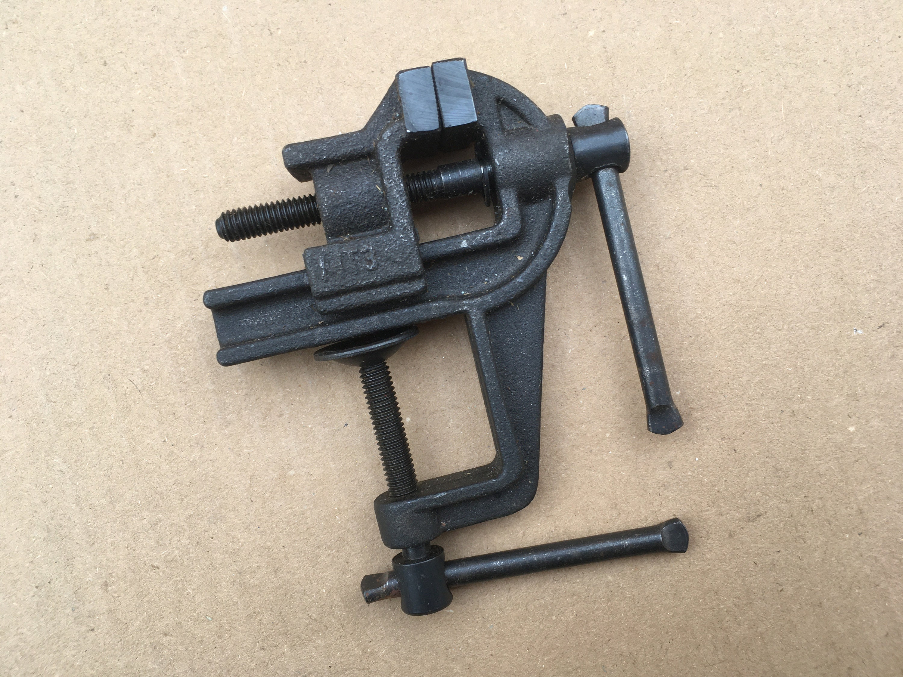 Vintage Watchmakers Bench Vise 22mm Jaws - Etsy