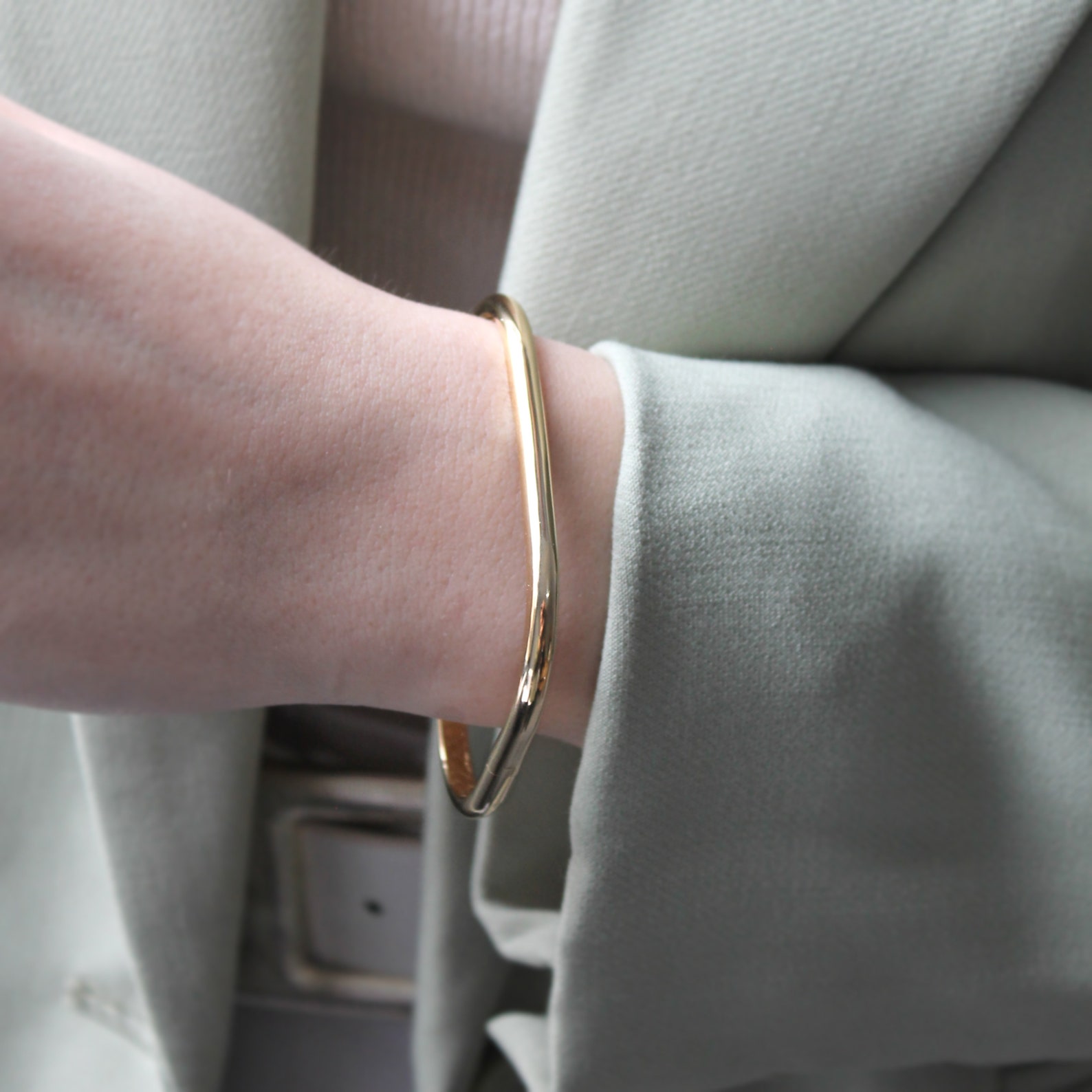 14K Gold Hinged Bangle, Square Shape Bracelet, Stackable Bracelets 14K ...