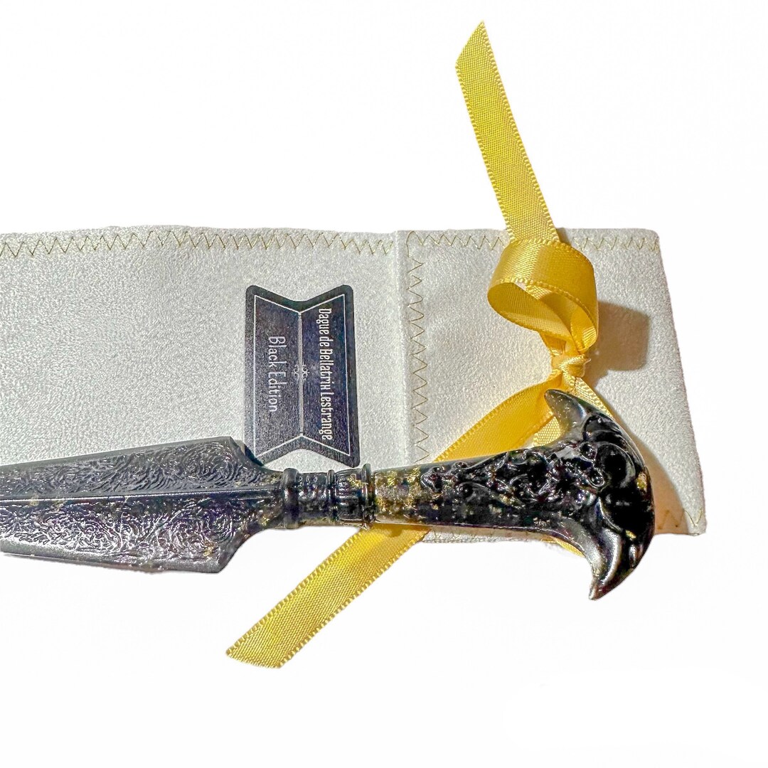 Official Replica Bellatrix Lestrange Dagger Black Appearance Wizard's ...