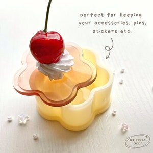 Handmade Custom Pudding Resin Shaker & Storage Case (kawaii Keychain ...