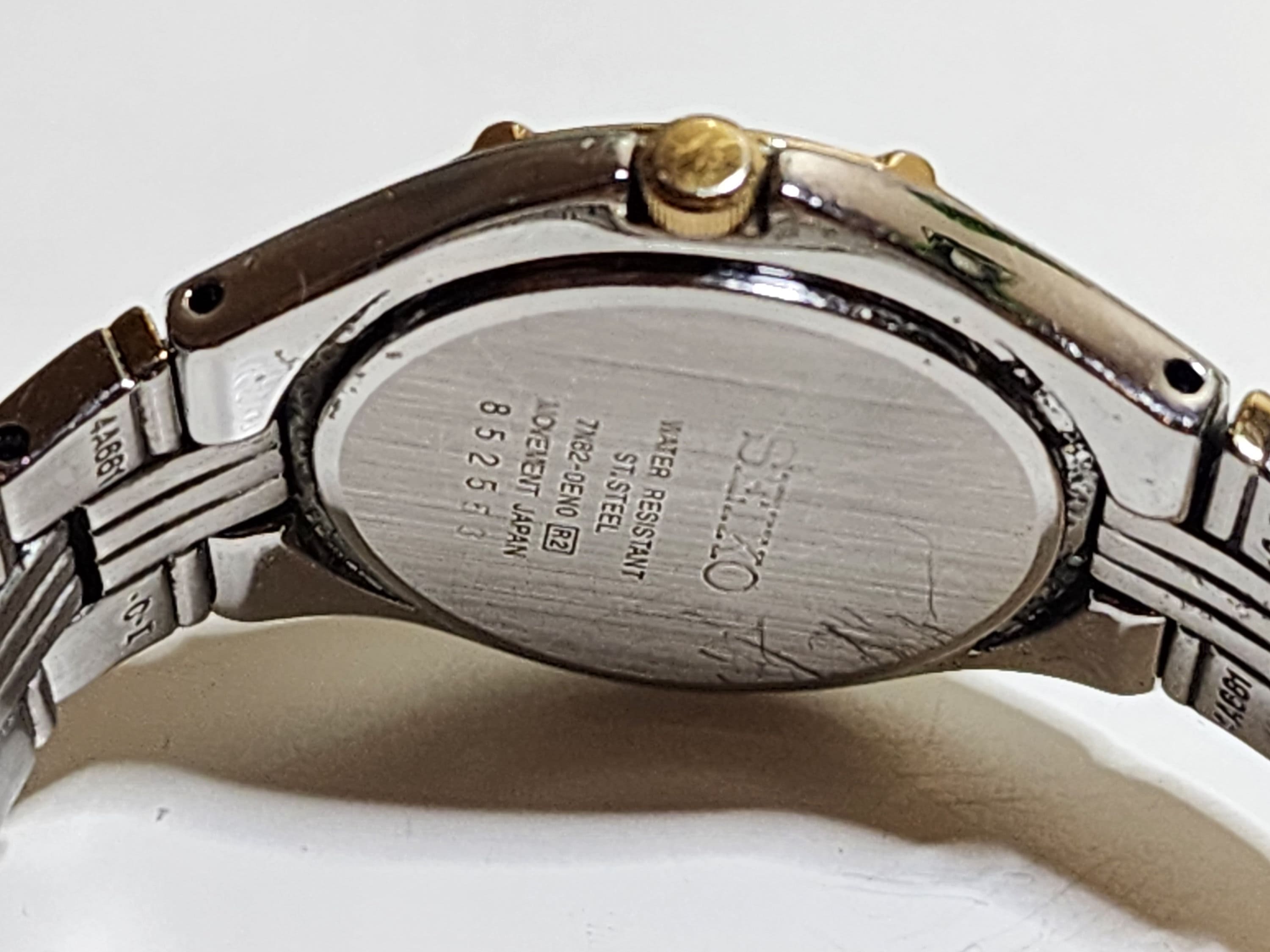 Seiko Vintage Two-tone Dark Grey Dial Date Quartz Watch-7n82-0en0 - Etsy