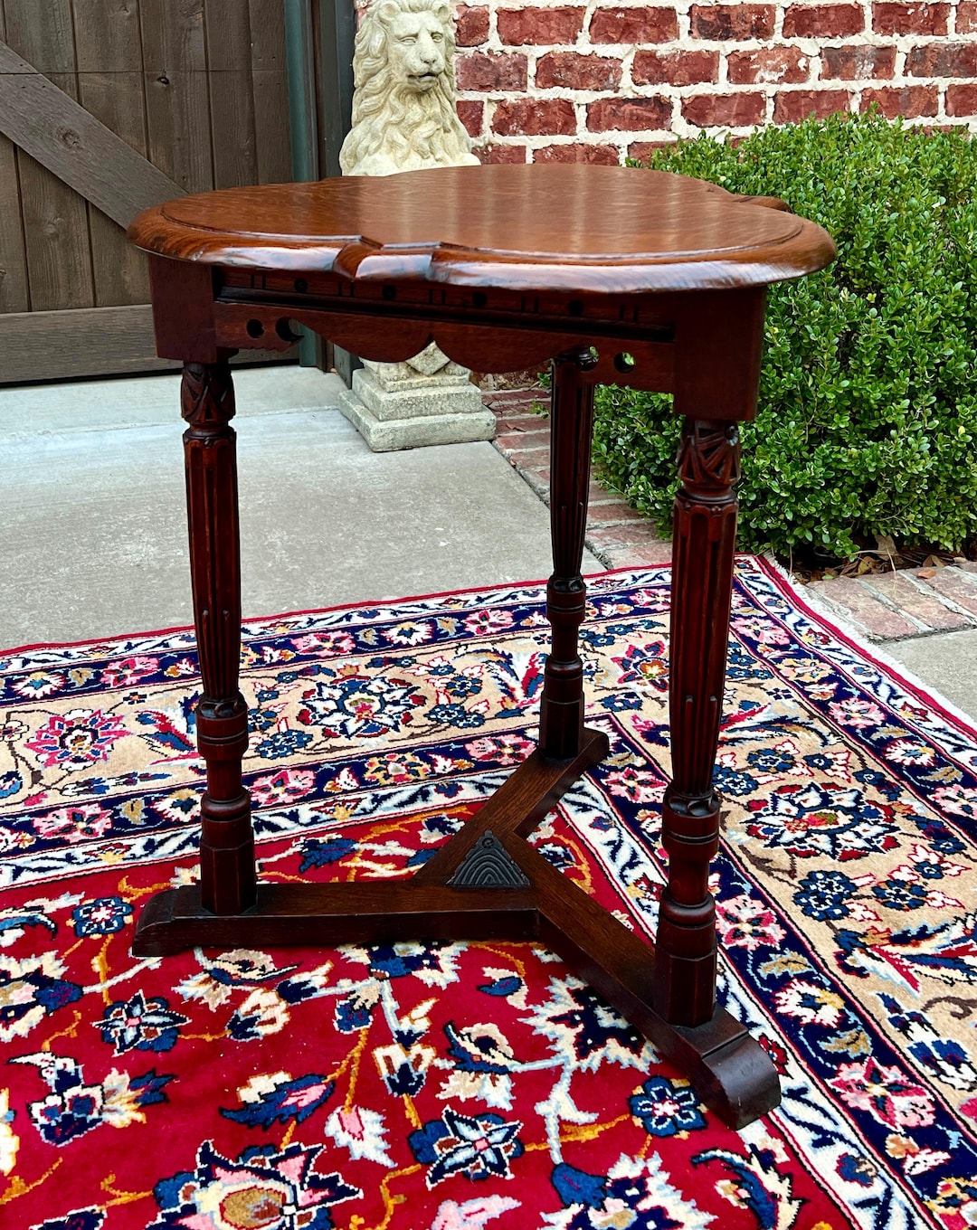 Antique English Clover Leaf End Table Side Table Accent Table Honey ...