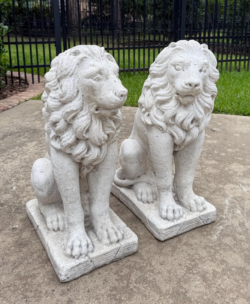 Vintage English Statues LIONS PAIR Garden Figures Cast Stone Yard Decor ...
