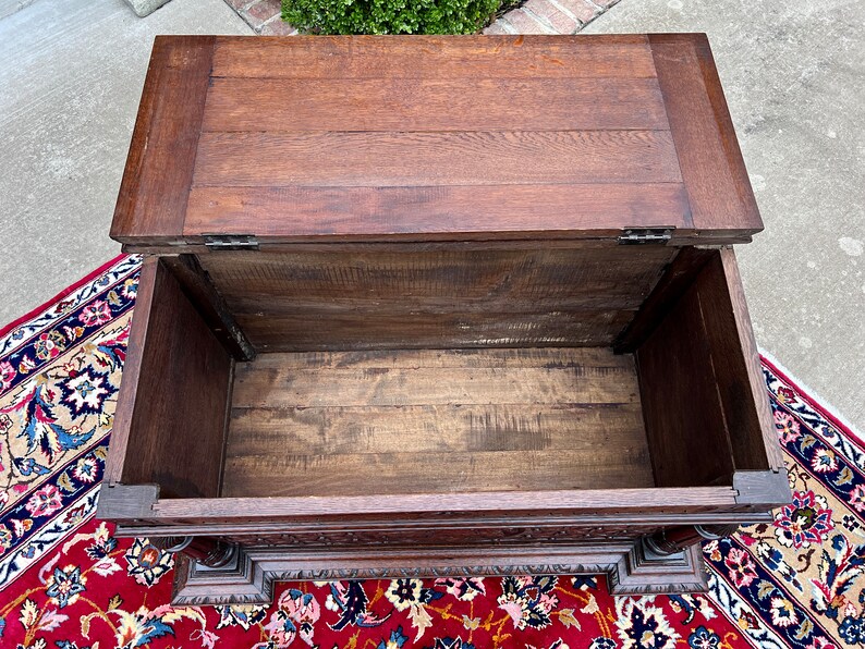 Antique English Trunk Chest Blanket Box Storage Coffer Oak Knight C ...