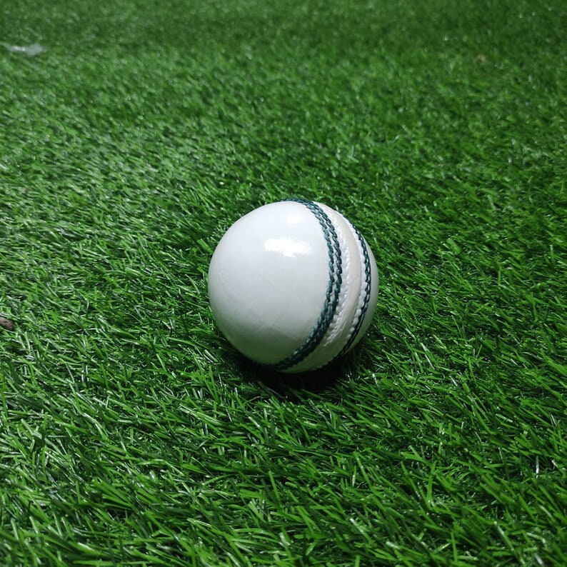 Leather Cricket Ball Senior Hand Stitched Match Quality Balls / RED ...
