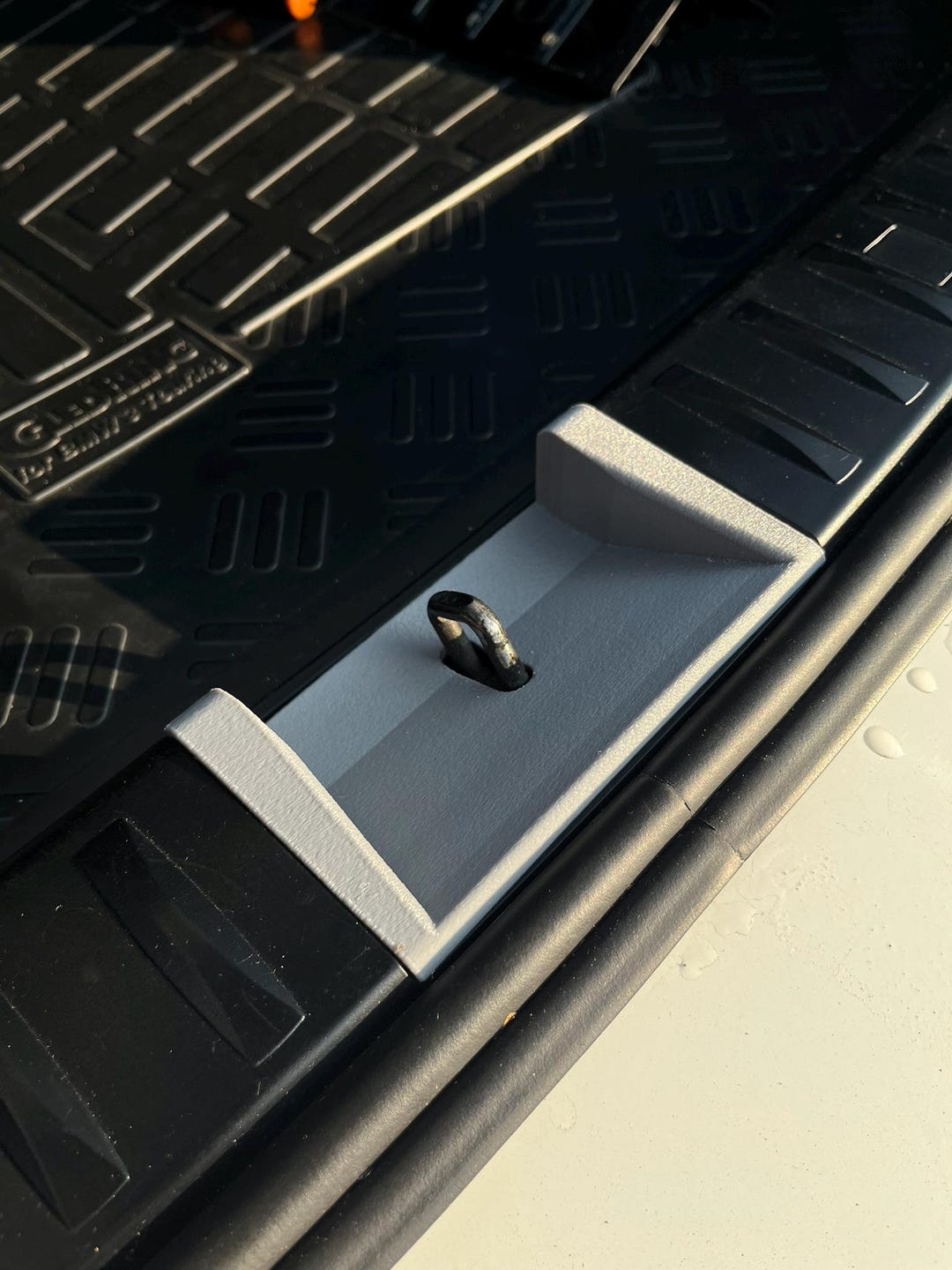 BMW Series 3 (E91 Touring) Trunk Latch Cover Replacement - Rear Trunk ...