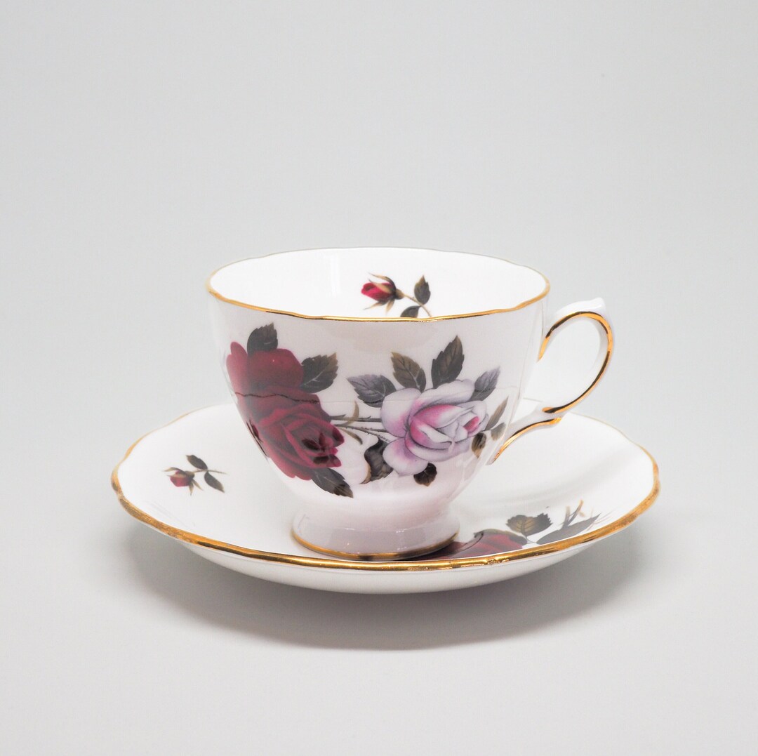 COLCLOUGH Tea Cup and Saucer Roses Floral Decoration - Etsy