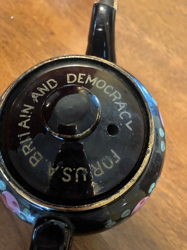 Antique Rare World War II Teapot Made in England Escorted to US by the ...