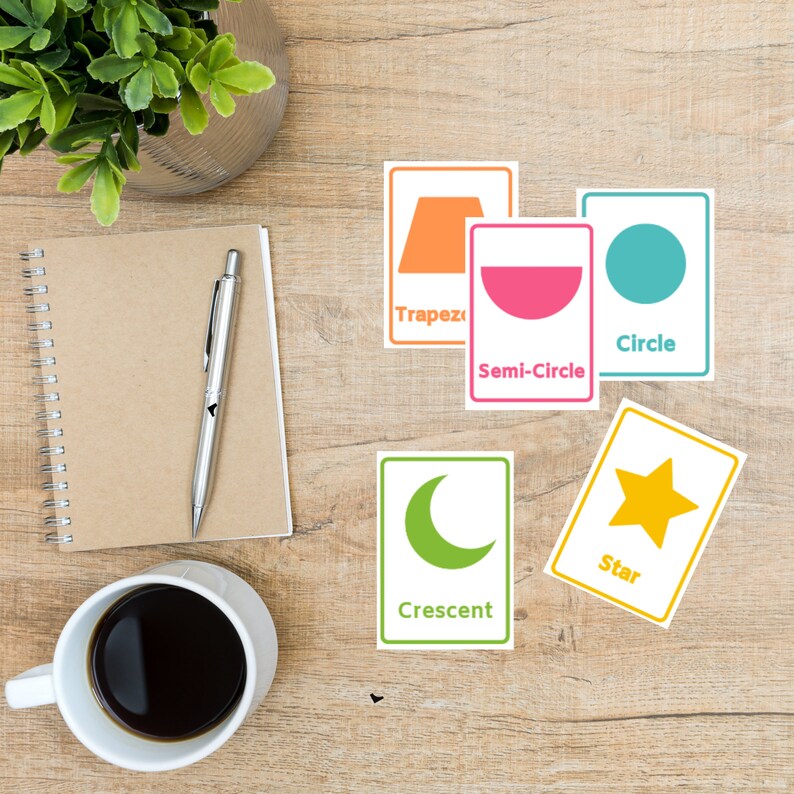 16 Geometric Shapes / Flash Cards Printable / Homeschool Preschool ...
