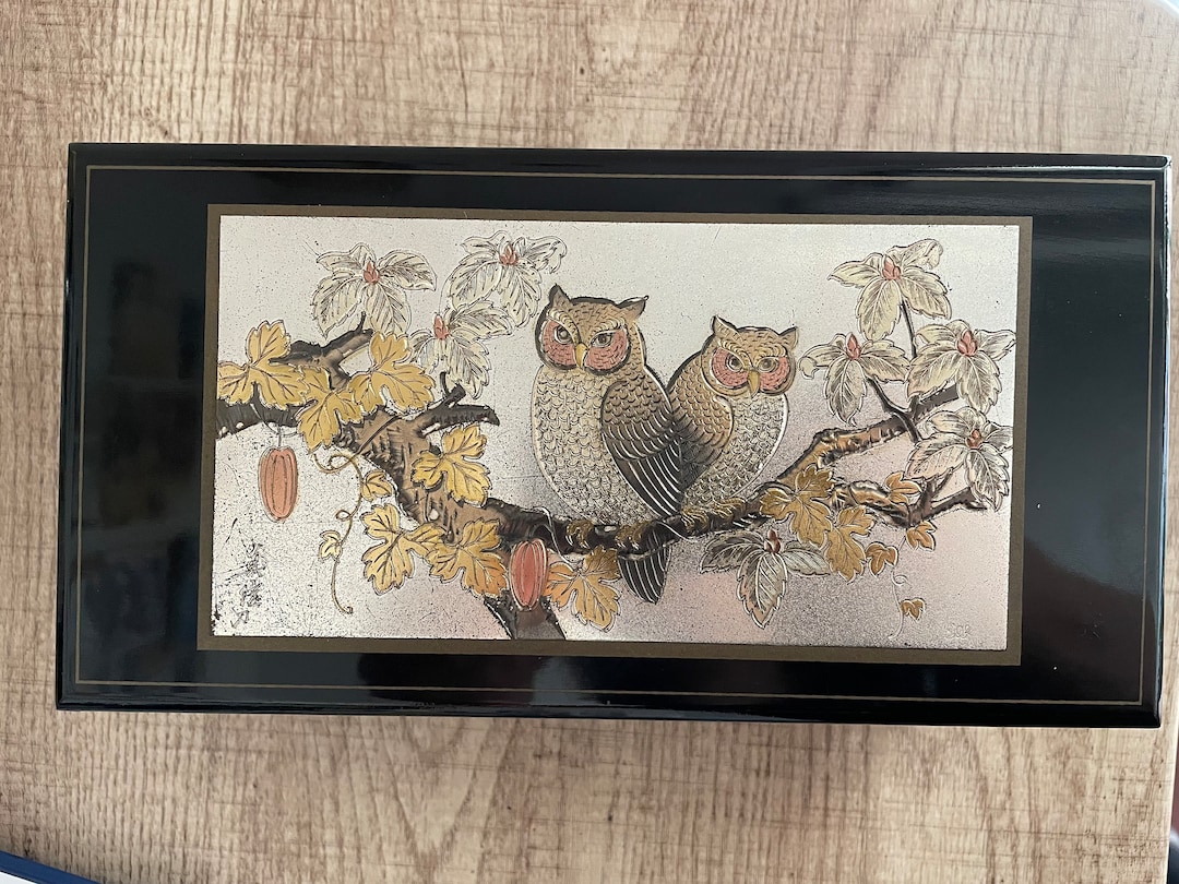 Vintage Japanese Music Box - Etsy