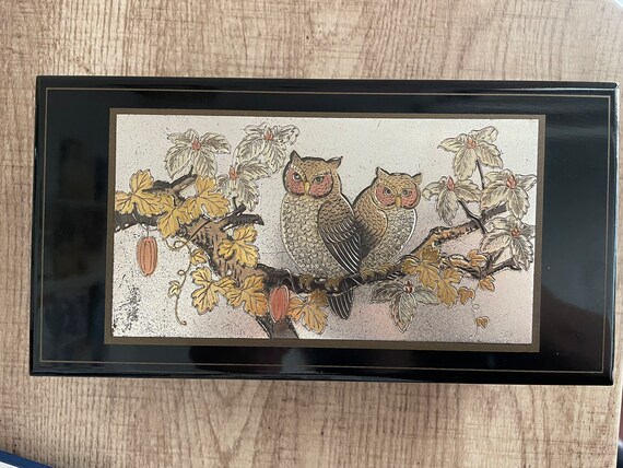 Vintage Japanese Music Box - Gem