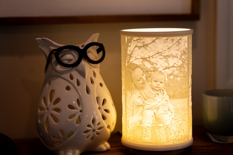 Custom Lithophane Table Light - Etsy