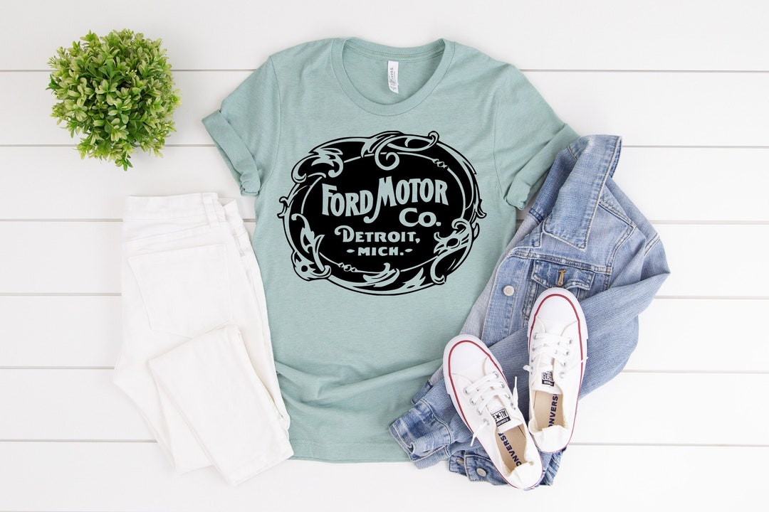 Ford Motor Co T-shirt, Ford Tee, Car Lovers Tshirt, I'm Not Old I'm A ...