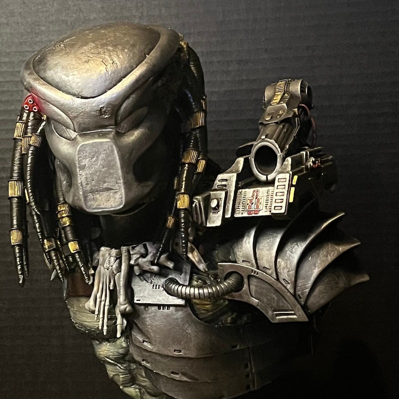 Predator Sculpture - Etsy