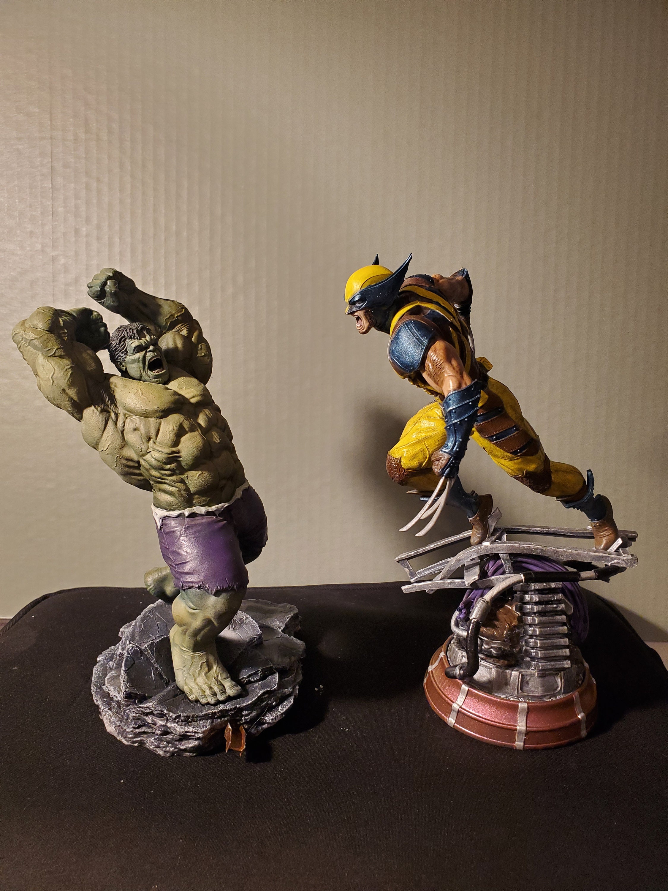 1:10 Scale Incredible Hulk Hand Painted Statue 9 Tall - Etsy