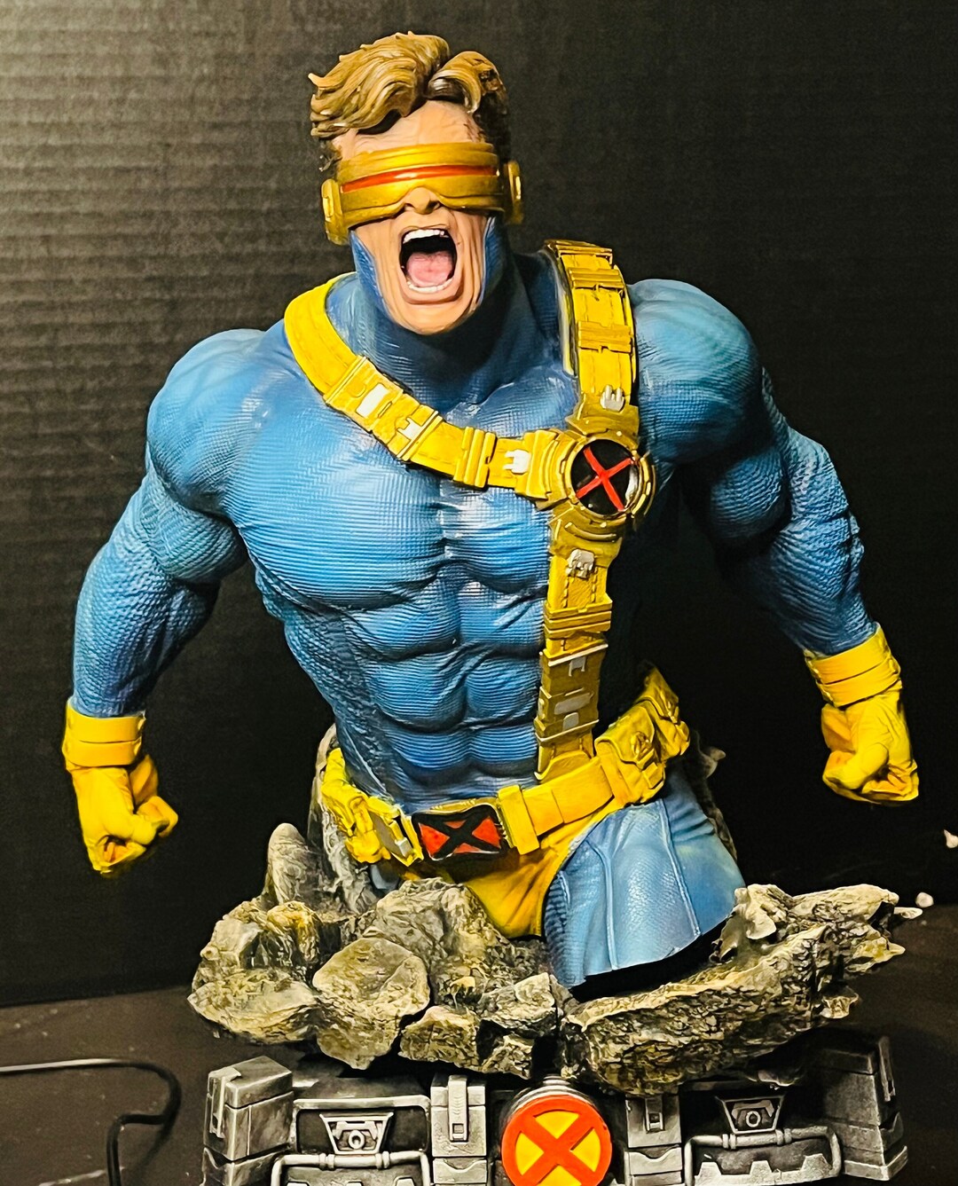 1:4 Scale Cyclops X-men Hand Painted Bust 11.5 Tall - Etsy