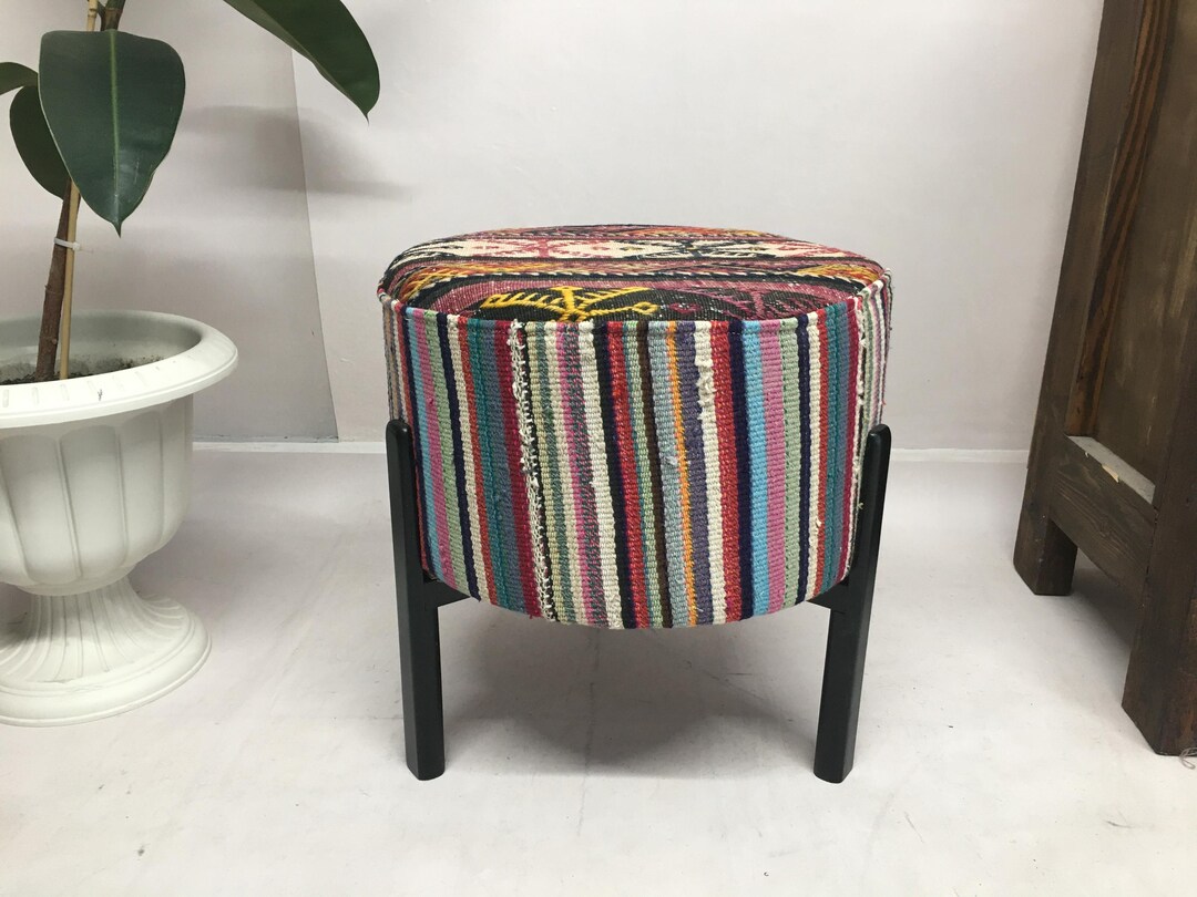 Retro Bench, Make up Bench, Lazy Bench, Preppy Bench, Meditation Bench ...