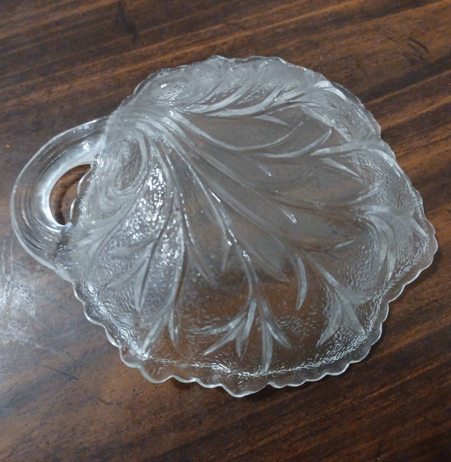 Vintage Indiana Glass Cabbage Leaf Pebble Dish - Etsy