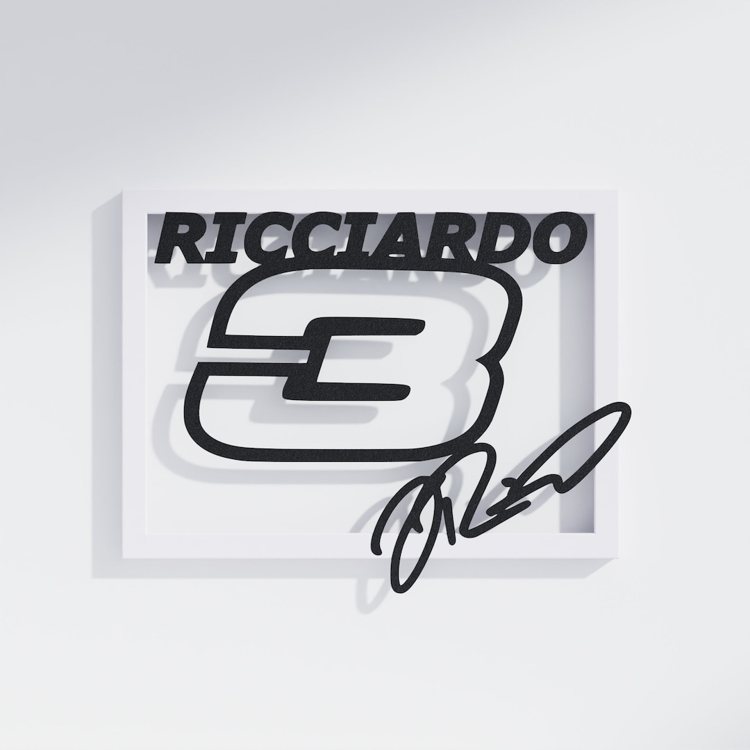 Daniel Ricciardo Formula 1 Signature Outline Frame, Perfect for Every ...