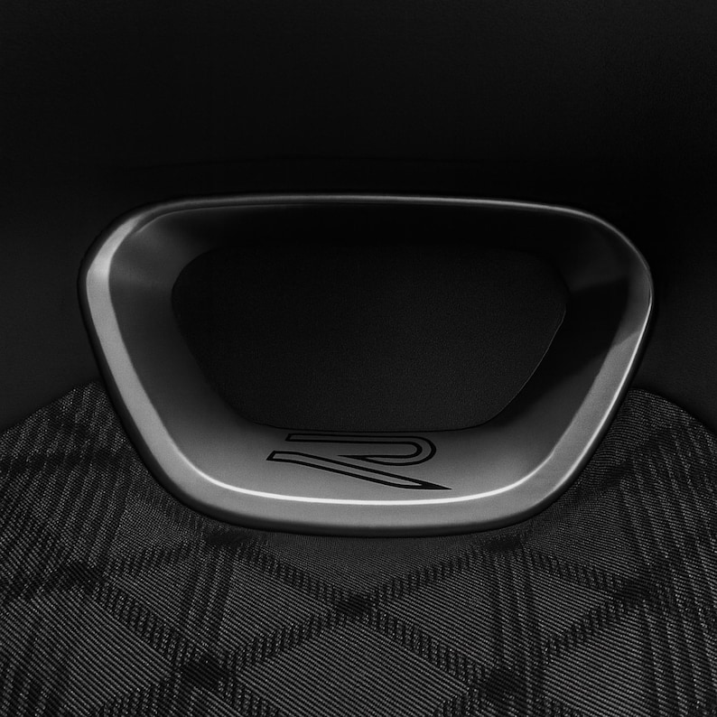 VW Passat 2024 R-line Tablet Holder, Phone Mount, Volkswagen Passat - Etsy