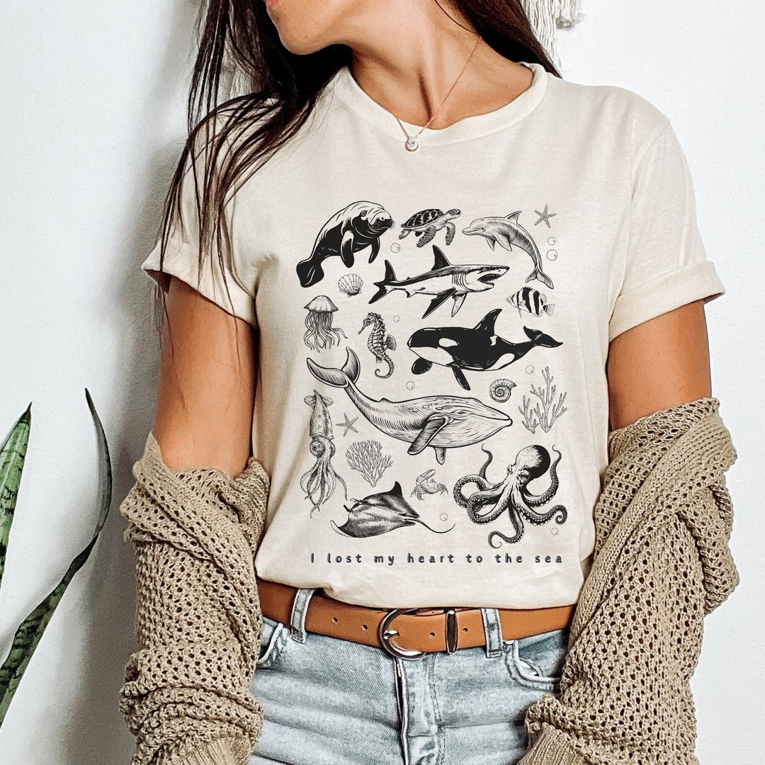 Retro Sea Life T-shirt, 90s Vintage Graphic T-shirt, Animal Kingdom ...