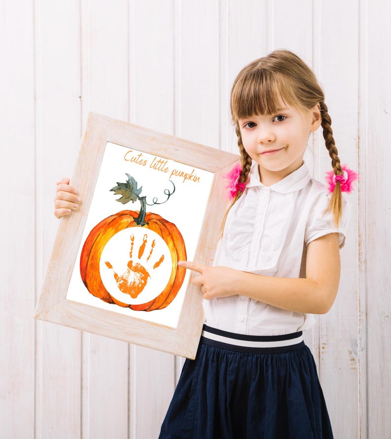 Pumpkin Handprint Art Printable, Preschool Pumpkin Printable, Halloween ...