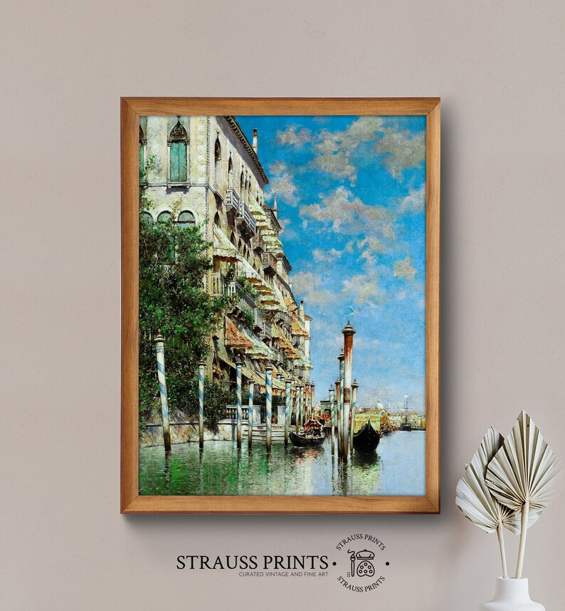 Gondolas With Passengers Ready for Launch Along the Grand Canal in ...