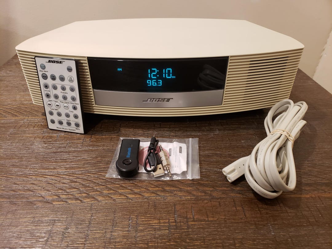 Bose Wave Radio II W/bluetooth Receiver, White/tan NO CD Version. With ...