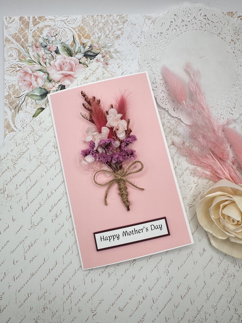 Handmade Dried Flower Mother's Day Card | Personalized Floral Gift - Etsy